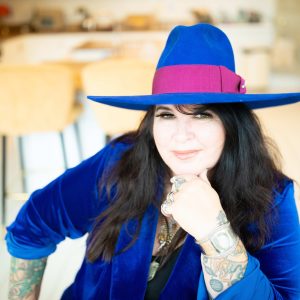 Psychic Reader Bella 2410 - Michele Knight-Waite